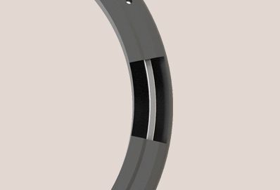 Flange joint with metallic insert | Soval